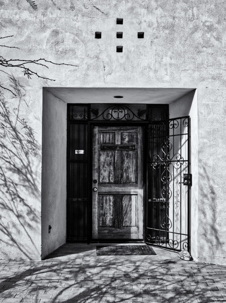 Recessed Door – Photography by CyberShutterbug
